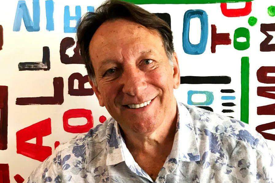 Ator Giacomo Pinotti cria songbook para quem deseja compor