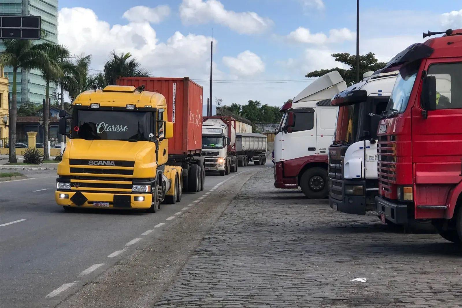 Mais cargas, mais e melhores acessos