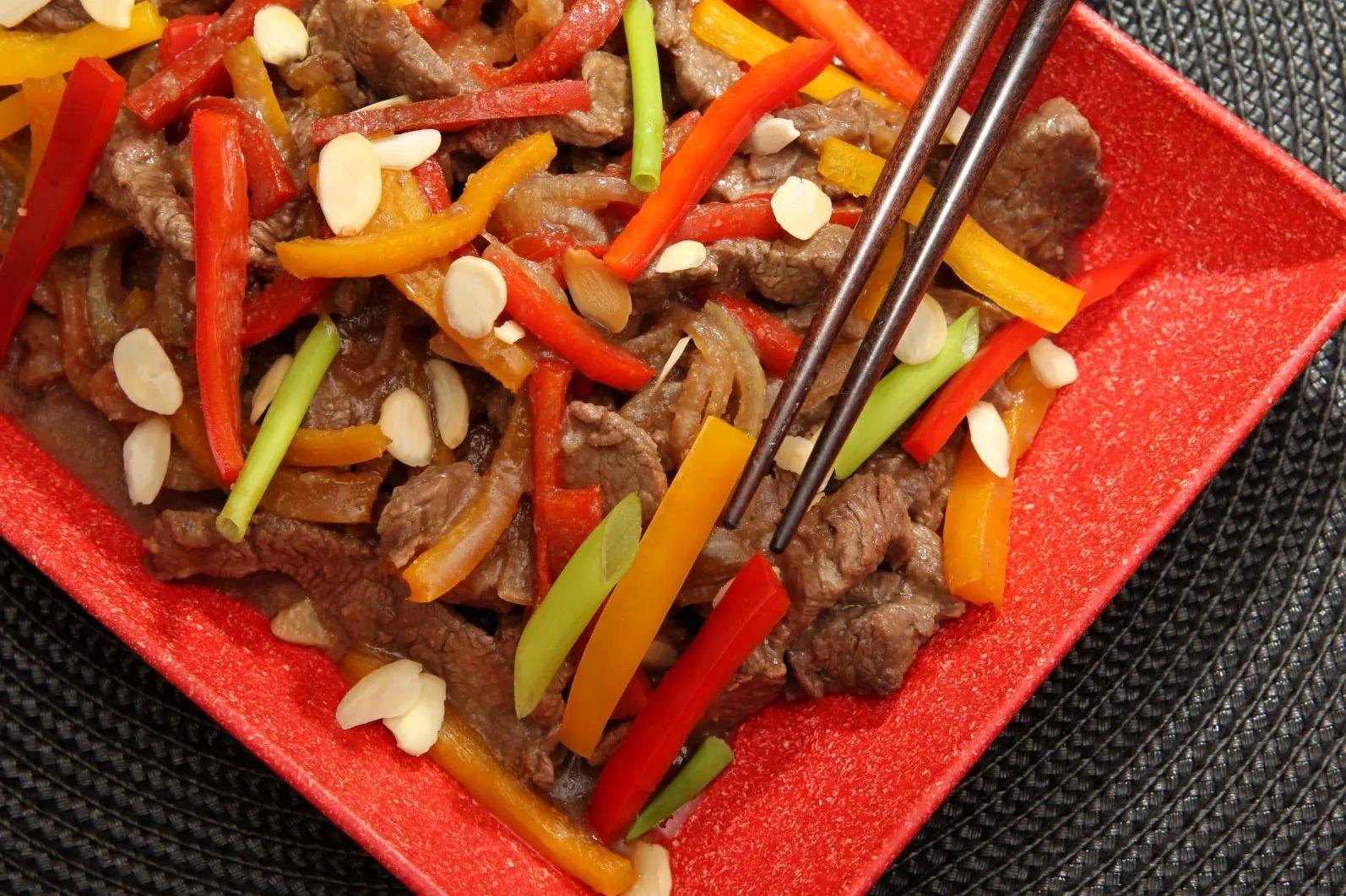 Momento Boa Mesa: aprenda como preparar carne colorida