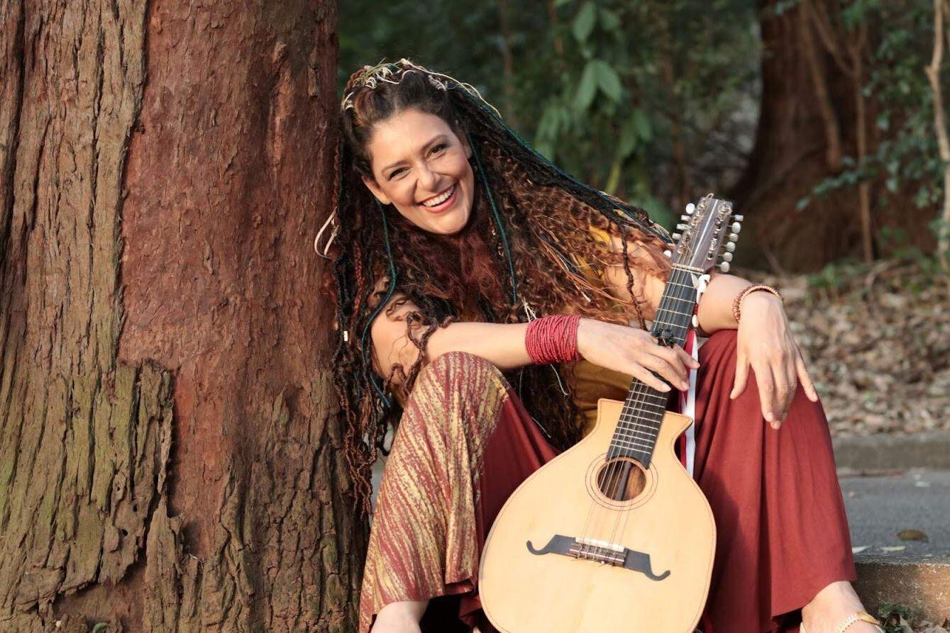 Kátya Teixeira celebra 30 anos de carreira